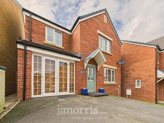 5 Bedroom House Narberth Pembrokeshire 98765979