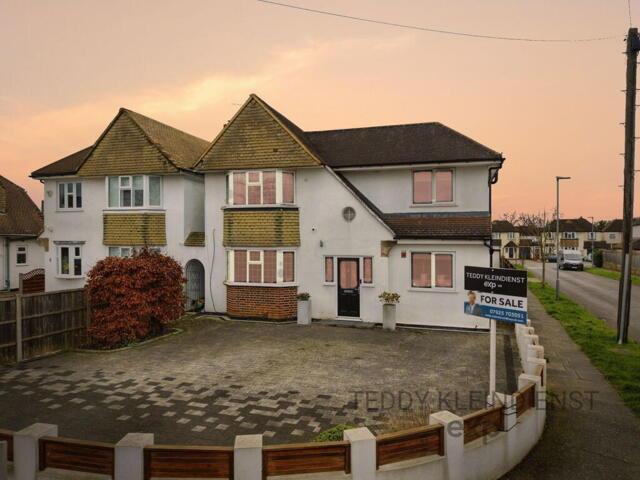 5 Bedroom House New Malden Greater London 100456494