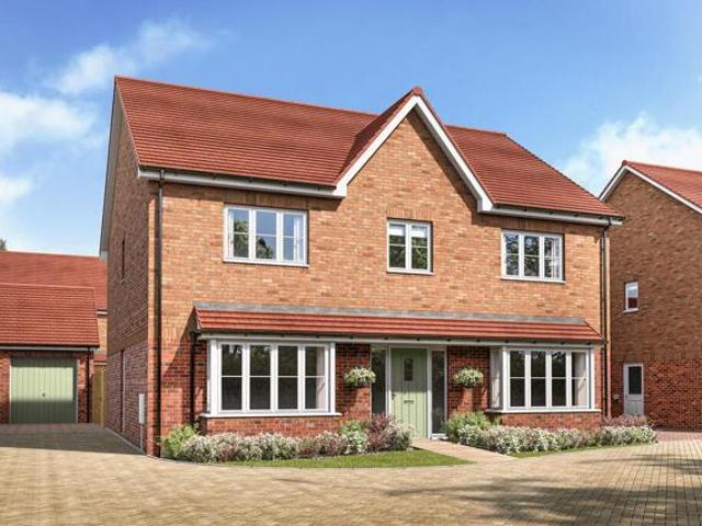 5 Bedroom House Newcastle Under Lyme Staffordshire 101316419