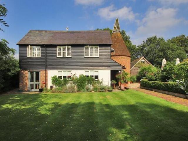 5 Bedroom House Smarden Kent LS100648719