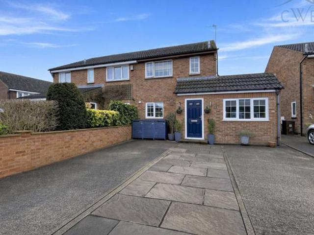 5 Bedroom House Snodland Kent LS99952153
