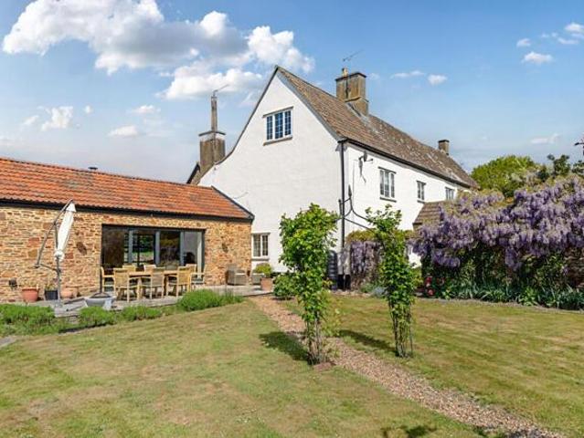 5 Bedroom House South Gloucestershire South Gloucestershire LS91250354