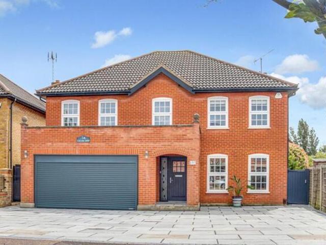 5 Bedroom House Southend On Sea Southend On Sea 98477387