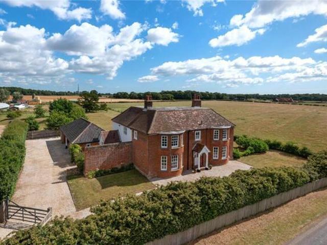 5 Bedroom House Saxmundham Suffolk LS99895335