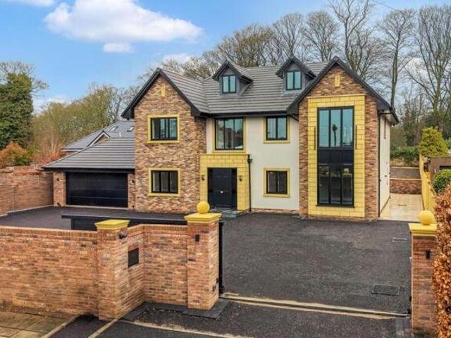 5 Bedroom House Saint Helens St Helens 101100196