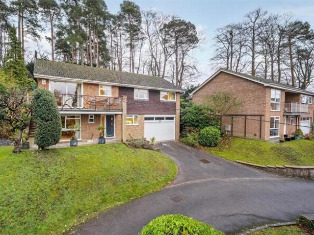 5 Bedroom House Sandhurst Bracknell Forest 98503667