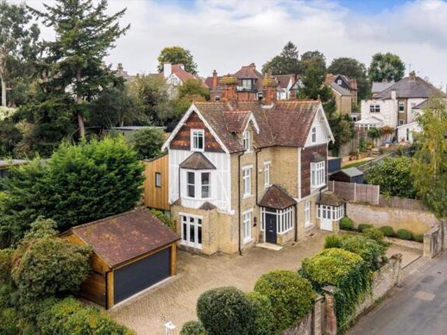 5 Bedroom House Sevenoaks Kent 100366122