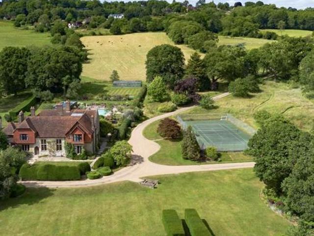 5 Bedroom House Sevenoaks Kent 100614884