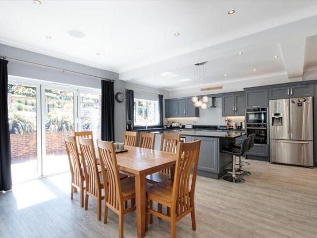 5 Bedroom House Sevenoaks Kent LS100398137