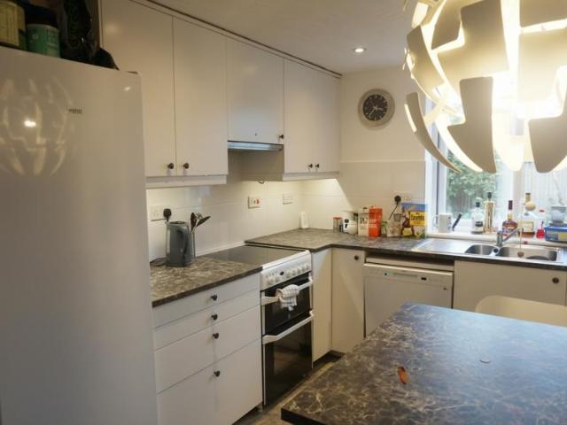 5 Bedroom House Selly Oak West Midlands 99795813