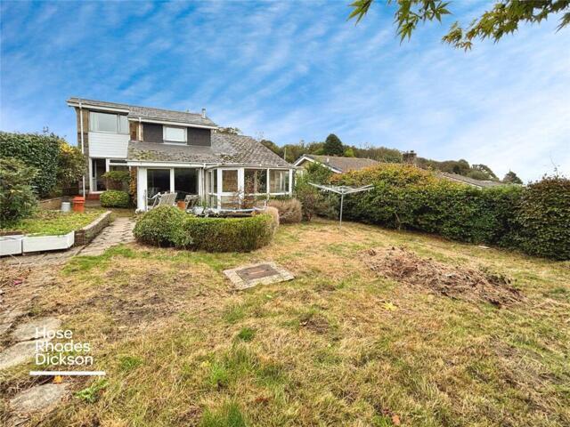5 Bedroom House Shanklin Isle Of Wight LS100426141