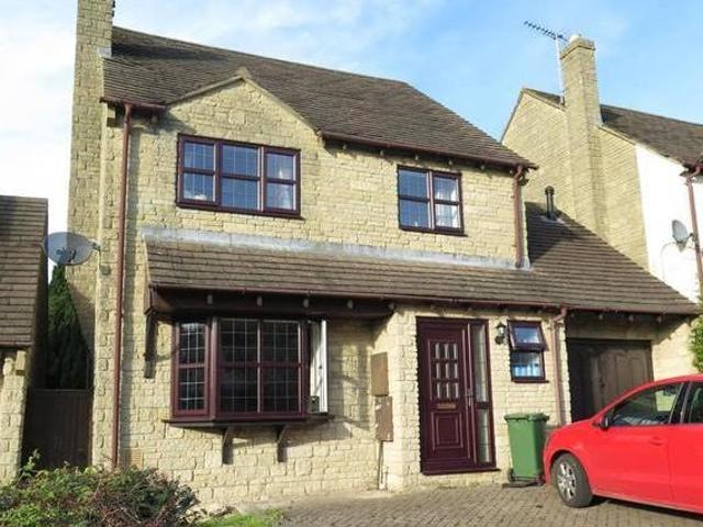 5 bedroom house share for rent in 35 The Smithy Cirencester GL7 1HU GL7