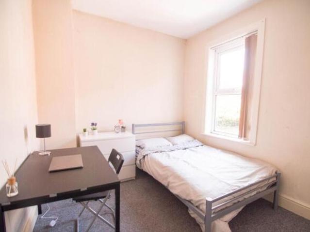 5 bedroom house share for rent in 5a Wiseton Road, Hunters Bar, S11