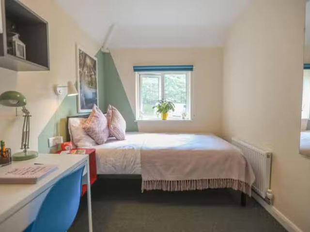 5 bedroom house share for rent in Auckland Drive, Brighton, BN2