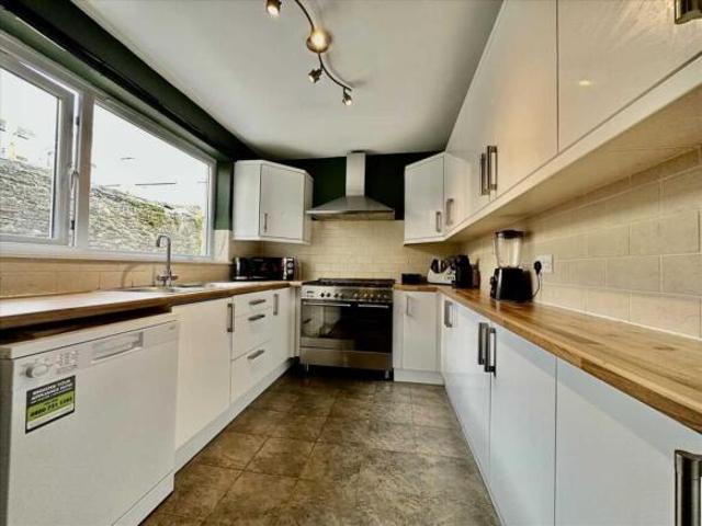 5 bedroom house share for rent in Belgrave Road, Plymouth, PL4