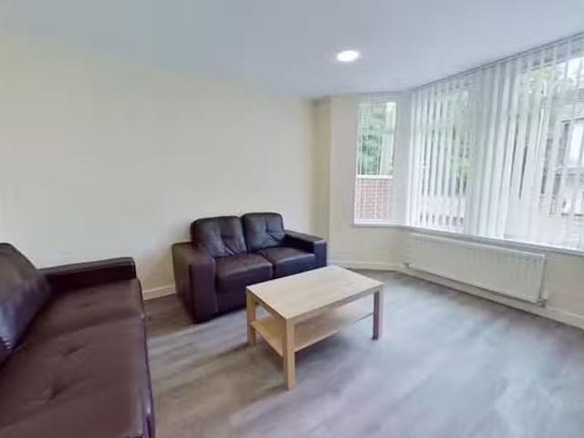 5 bedroom house share for rent in Bertha Street, Treforest, Po.