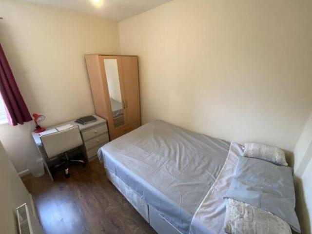 5 bedroom house share for rent in Forty Acres Road, CT2