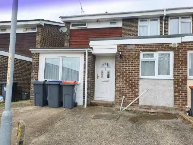 5 bedroom house share for rent in Headcorn Drive, CT2