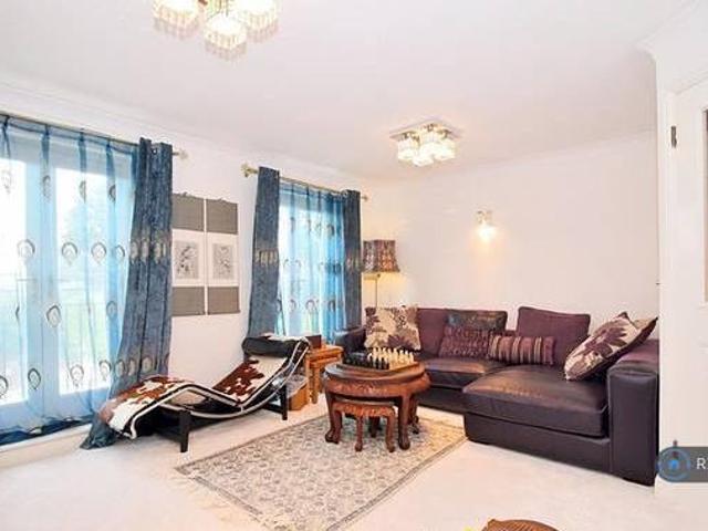 5 bedroom house share for rent in Marlborough Terrace Chelmsford CM2