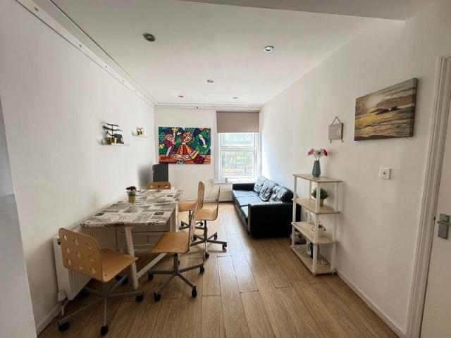 5 bedroom house share to rent