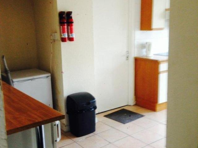 5 bedroom house share to rent