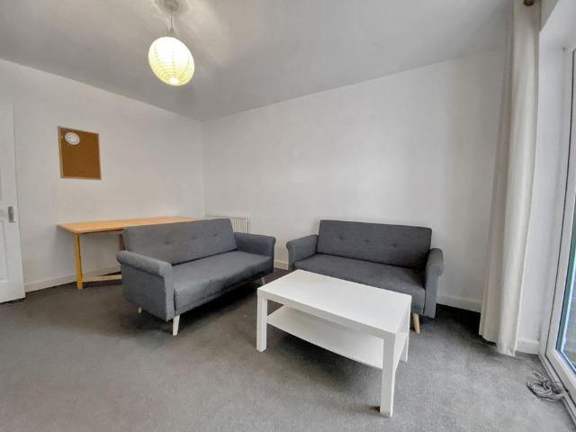 5 bedroom house share to rent