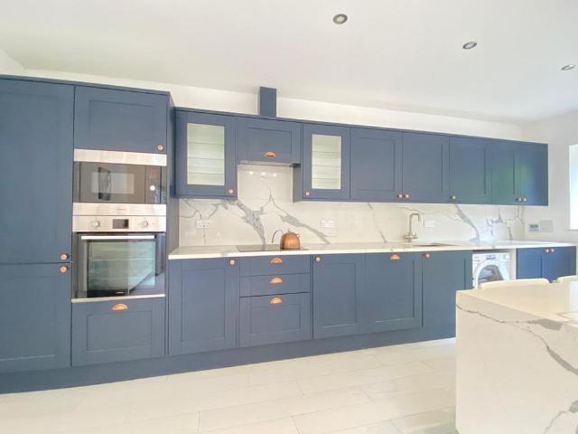 5 bedroom house share to rent