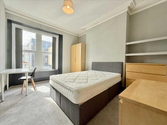 5 bedroom house share to rent