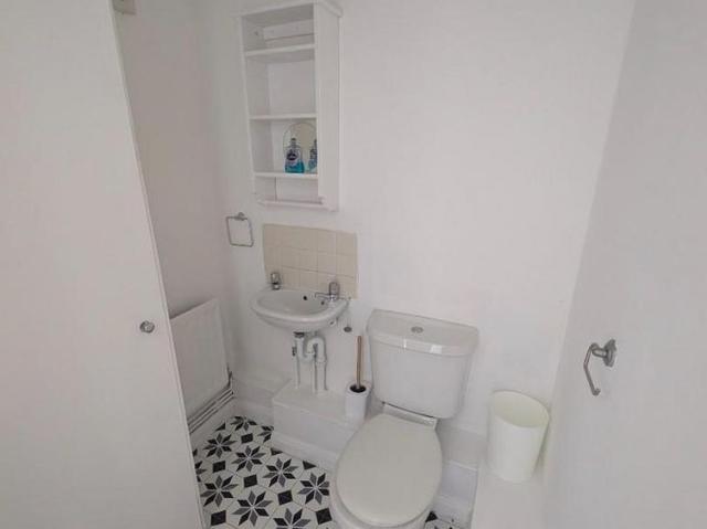 5 bedroom house share to rent