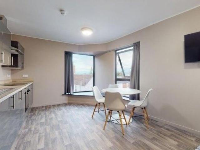 5 bedroom house share to rent