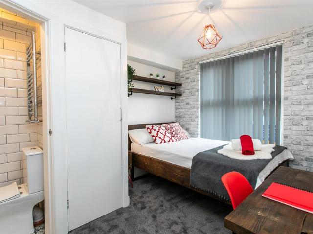 5 bedroom house share to rent