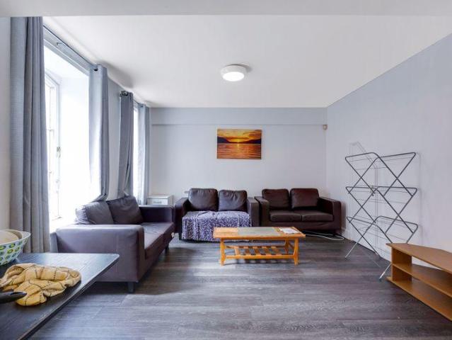 5 bedroom house share to rent