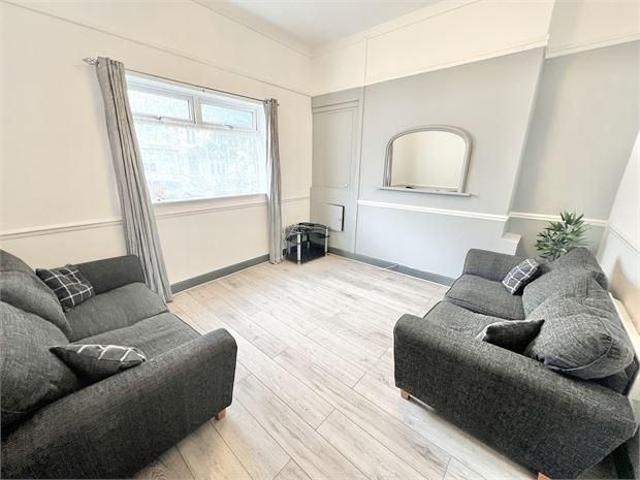 5 bedroom house share to rent