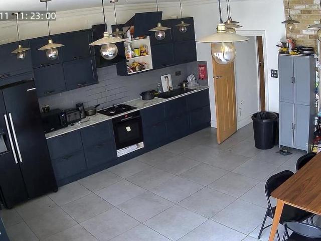 5 bedroom house share to rent