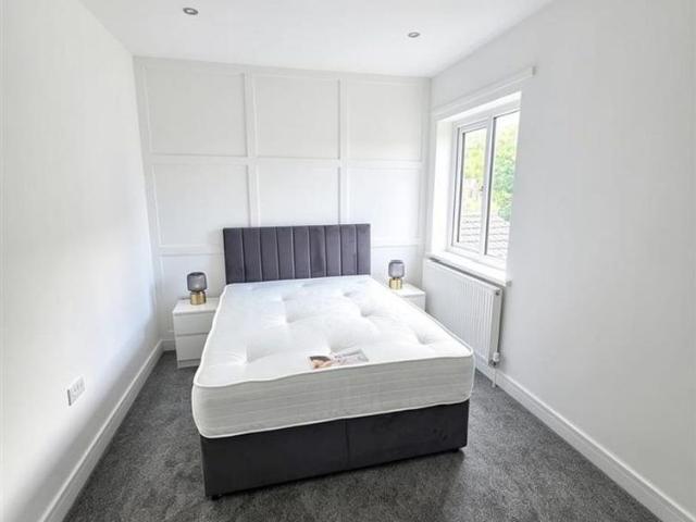 5 bedroom house share to rent