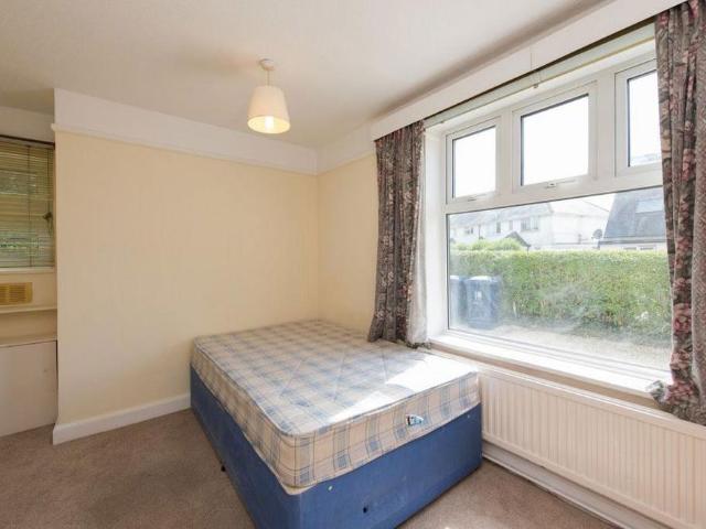 5 bedroom house share to rent