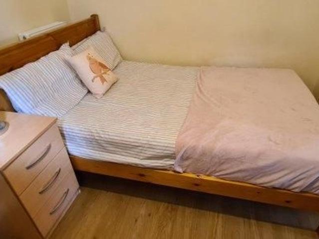 5 bedroom house share to rent