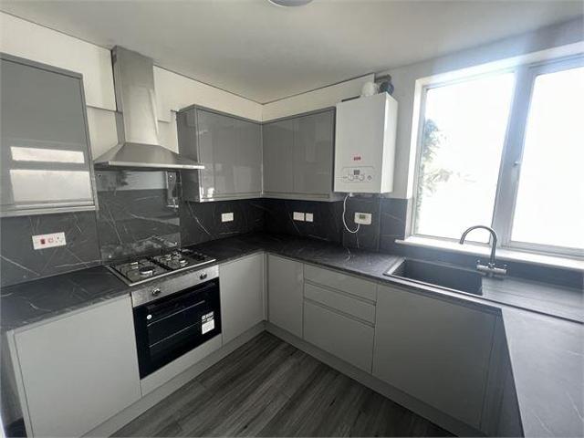 5 bedroom house share to rent