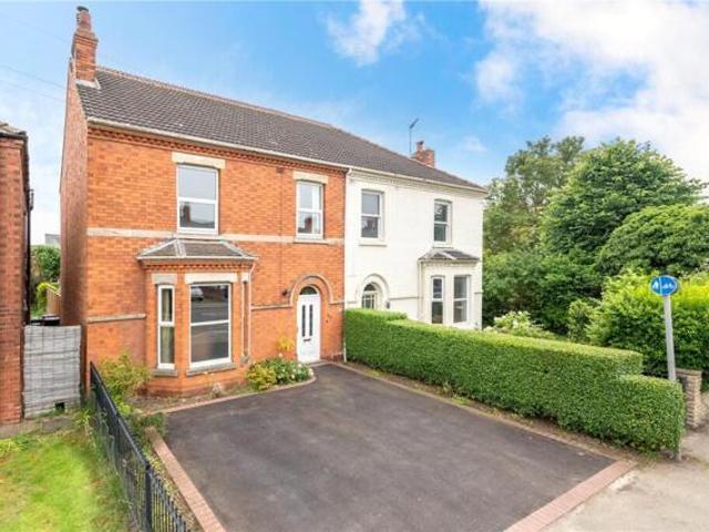5 Bedroom House Sleaford Lincolnshire LS98687782