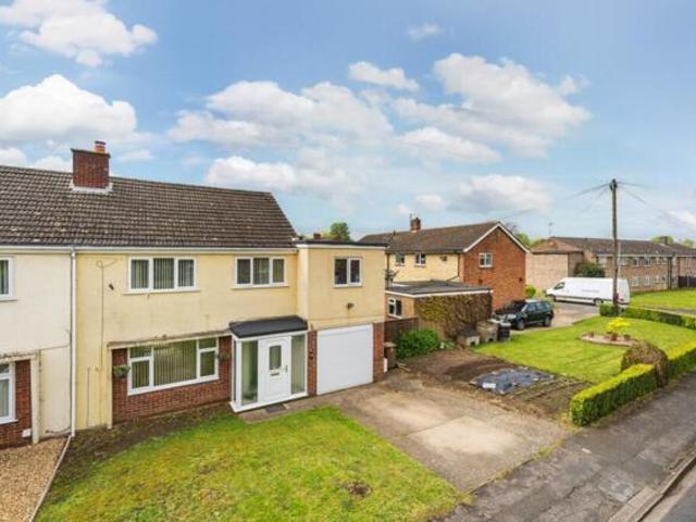 5 Bedroom House Sleaford Lincolnshire 100615065