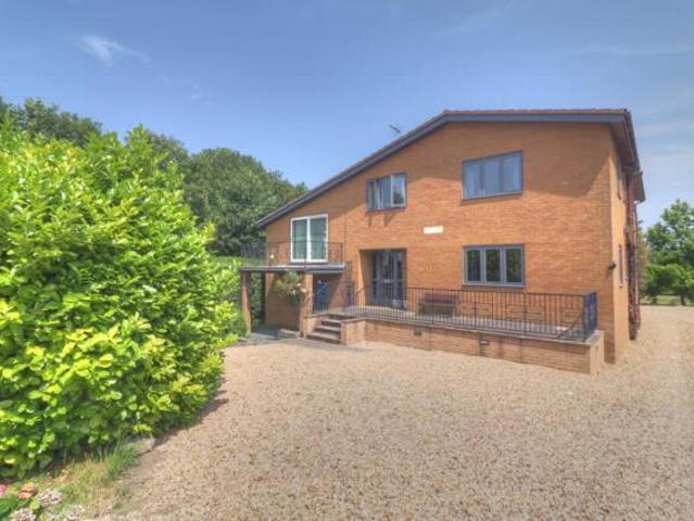 5 Bedroom House Spalding Lincolnshire 99523440