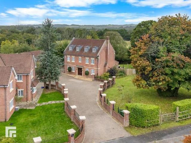 5 Bedroom House St. Fagans St. Fagans 101379189