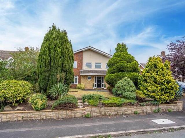 5 Bedroom House Staffordshire Staffordshire LS99926369