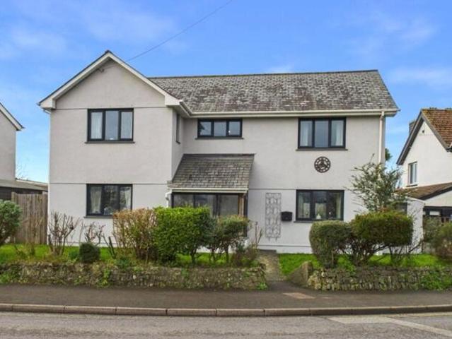 5 Bedroom House Stratton Wiltshire LS101351699