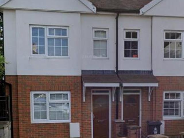 5 Bedroom House Surbiton Greater London LS100132563