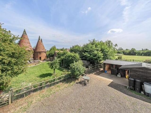 5 Bedroom House Paddock Wood Kent 100398209