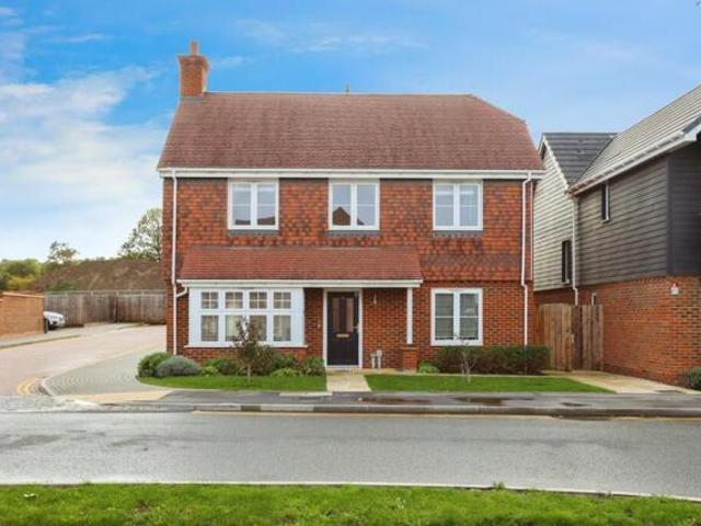 5 Bedroom House Paddock Wood Kent 99381051