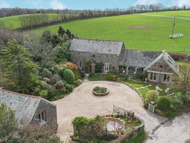 5 Bedroom House Plymouth Devon LS101678229