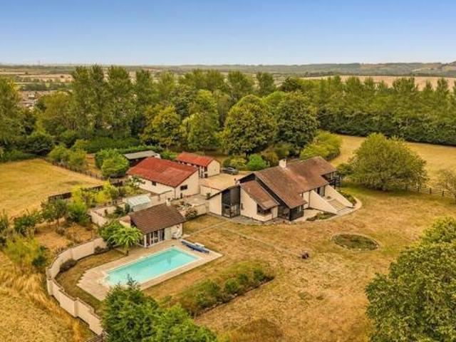 5 Bedroom House Pucklechurch South Gloucestershire 100541311