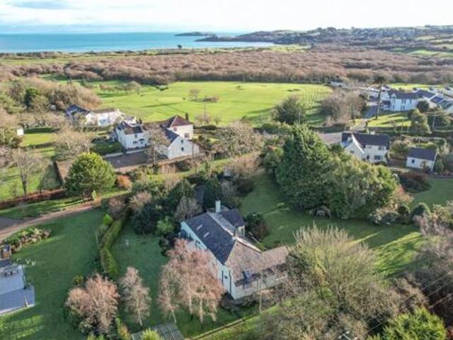 5 Bedroom House Pwllheli Gwynedd LS100541083
